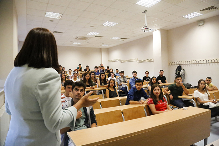 FSMVÜ | Sivil Havacılık Kabin Hizmetleri Programı Oryantasyon FSMVÜ | Sivil Havacılık Kabin Hizmetleri Programı Oryantasyon